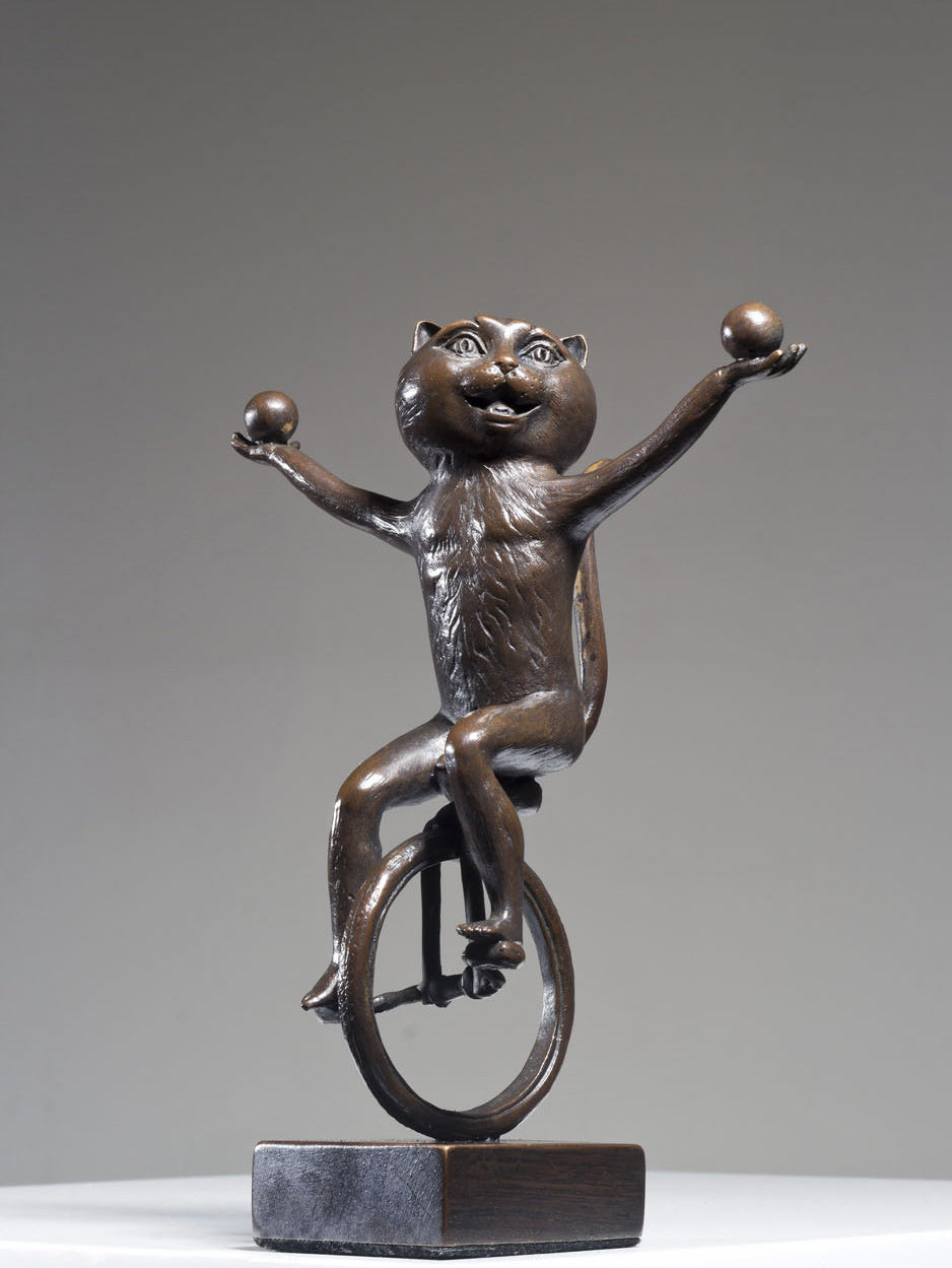 Juggling Cat – Galerías Sergio Bustamante